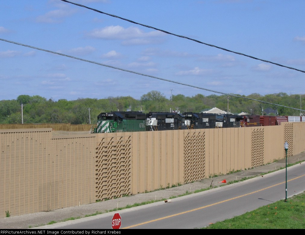 Colorful Lashup Westbound On The BNSF In Long Lake